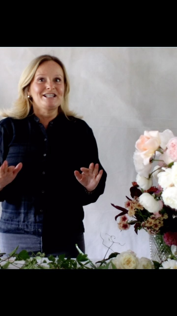 Sabine Darrall Floral – The Expert in Floral Transformation